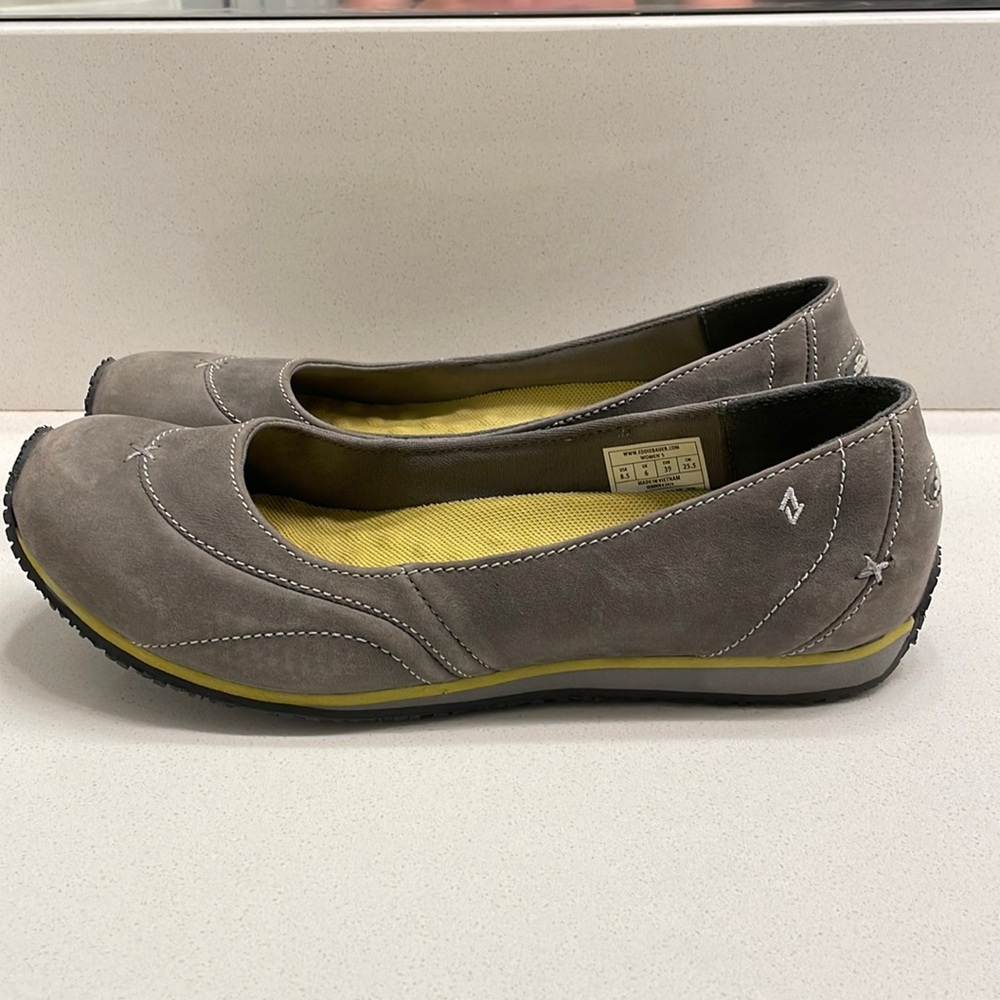 Women’s Eddie Bauer Suede Walking Flats "Christine" R… - Gem